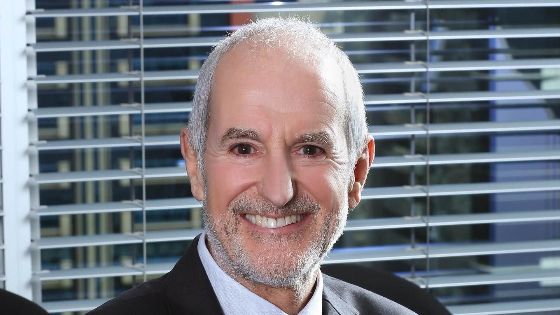 Jonathan Silver receives Lifetime Achievement award at the Chambers ...